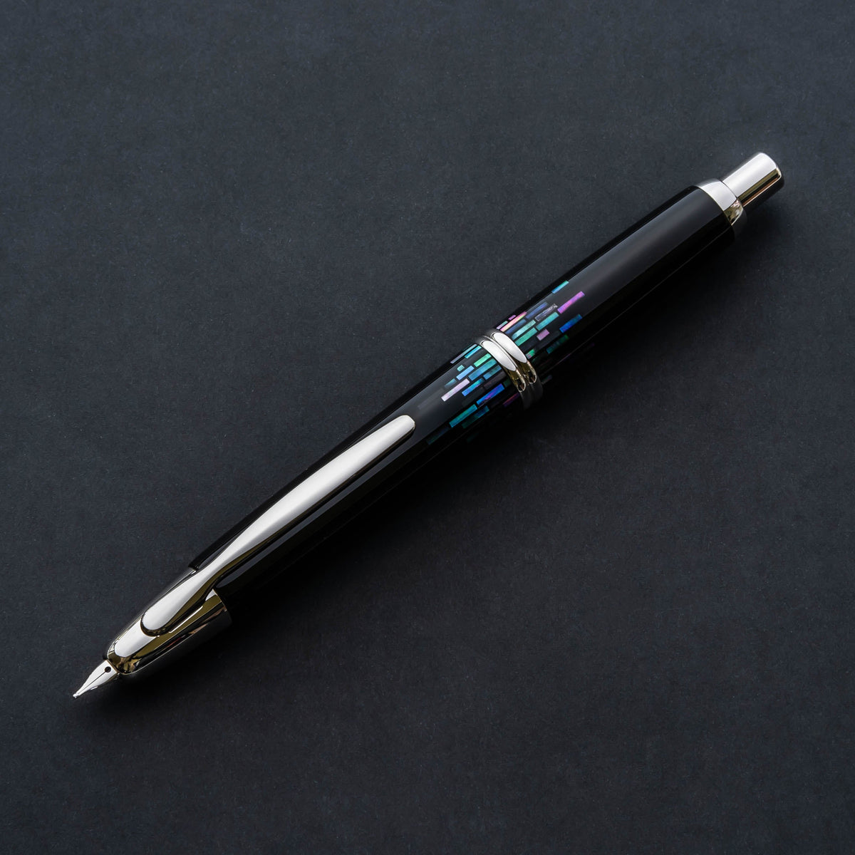 Pilot Vanishing Point Fountain Pen in Raden Stripe - 18K Gold Medium P ...